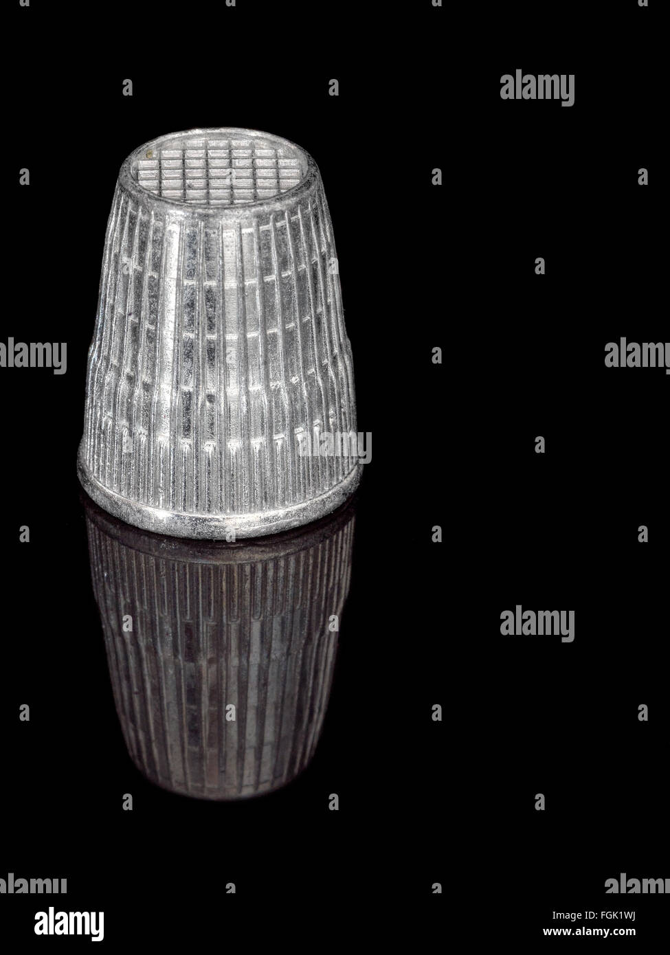 Silver colour hi-res stock photography and images - Alamy