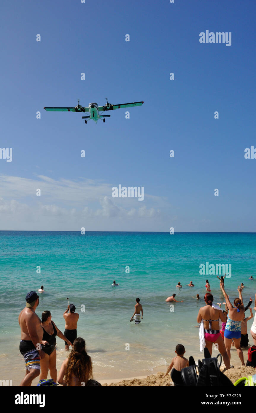 Maho Beach plane landing at St. Martin Stock Photo - Alamy