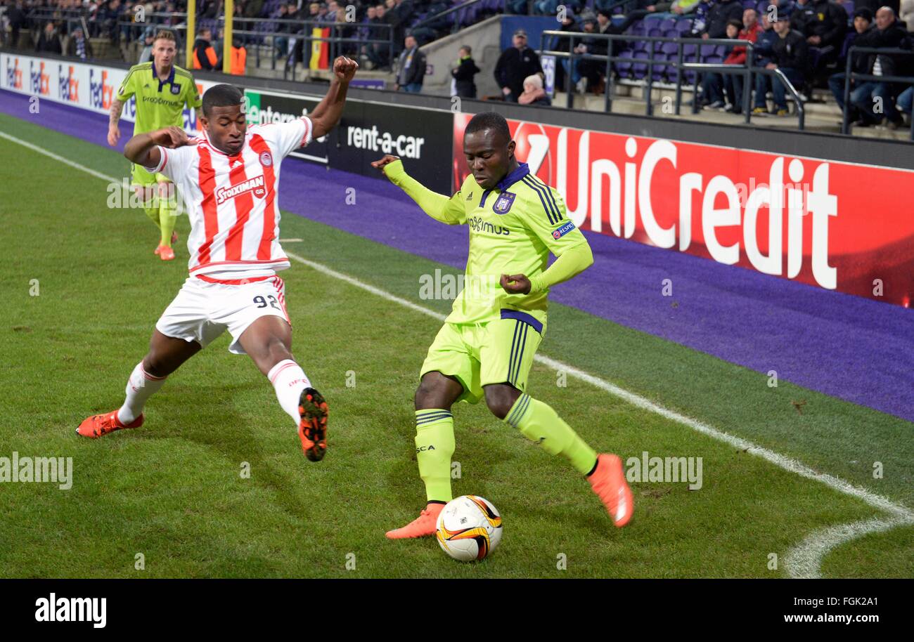 Fc anderlecht hi-res stock photography and images - Alamy