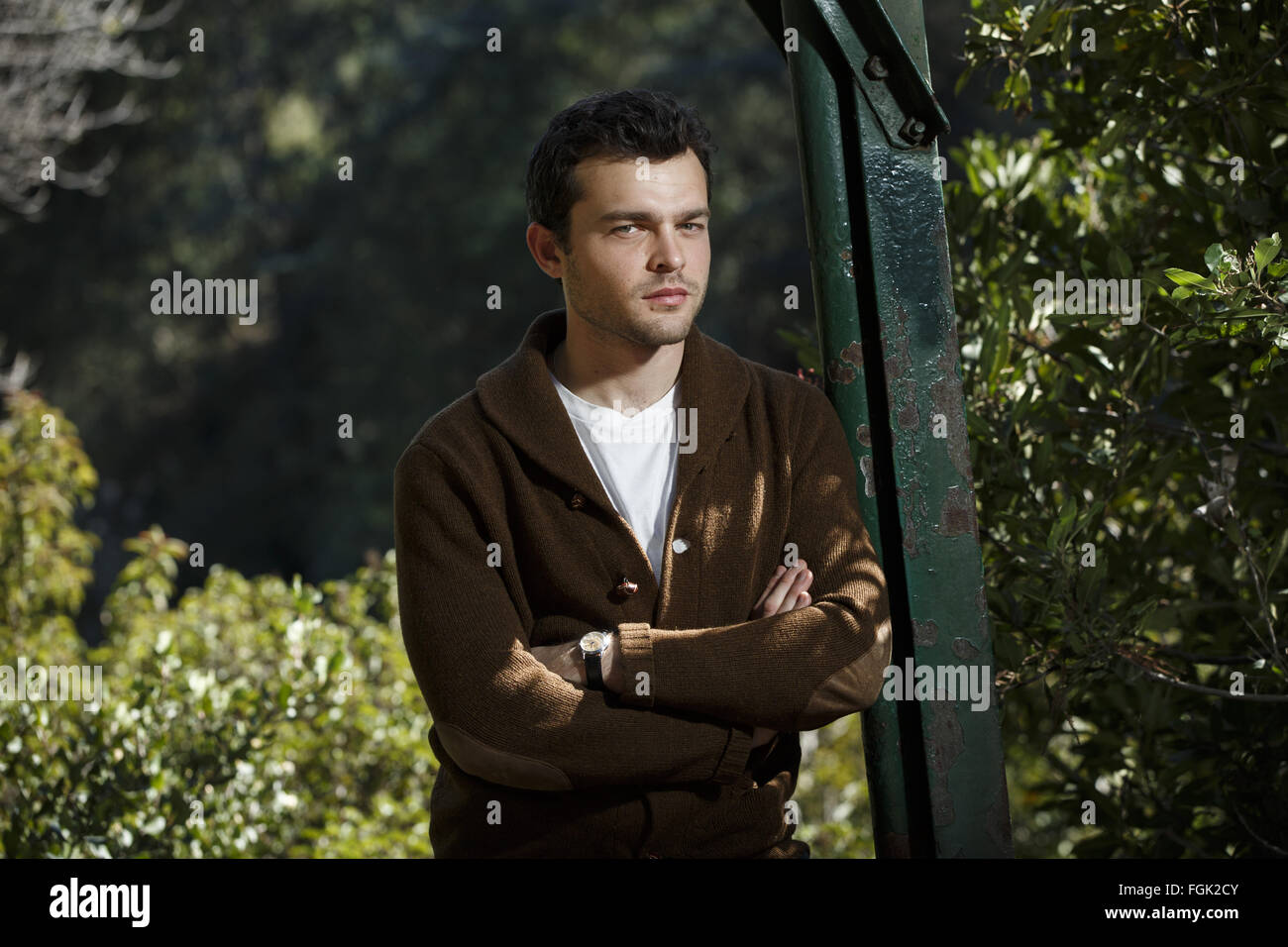 Feb. 8, 2016 - Beverly Hills, CA, U.S. - Actor Alden Ehrenreich poses ...