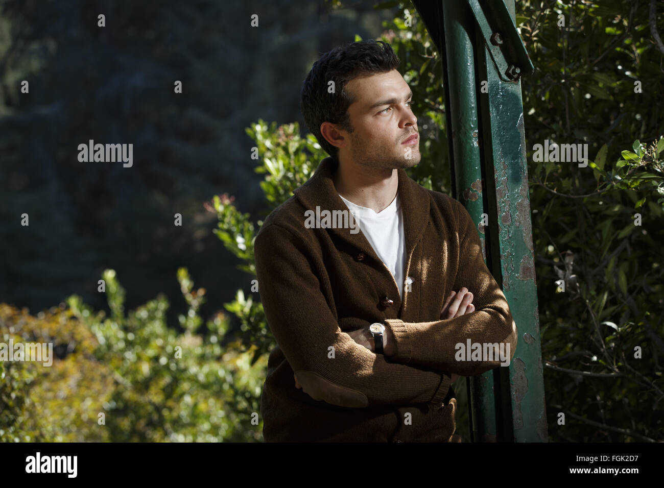 Feb. 8, 2016 - Beverly Hills, CA, U.S. - Actor Alden Ehrenreich poses ...