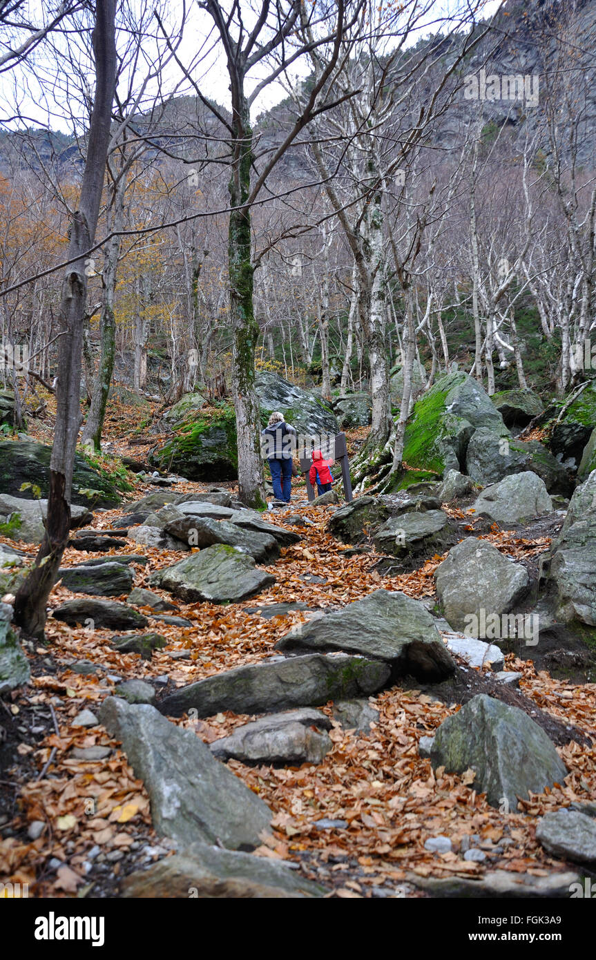 Smugglers' Notch rocks, Vermont, USA Stock Photo - Alamy