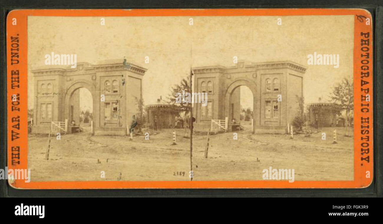 Gettysburg cemetery gate hi-res stock photography and images - Alamy