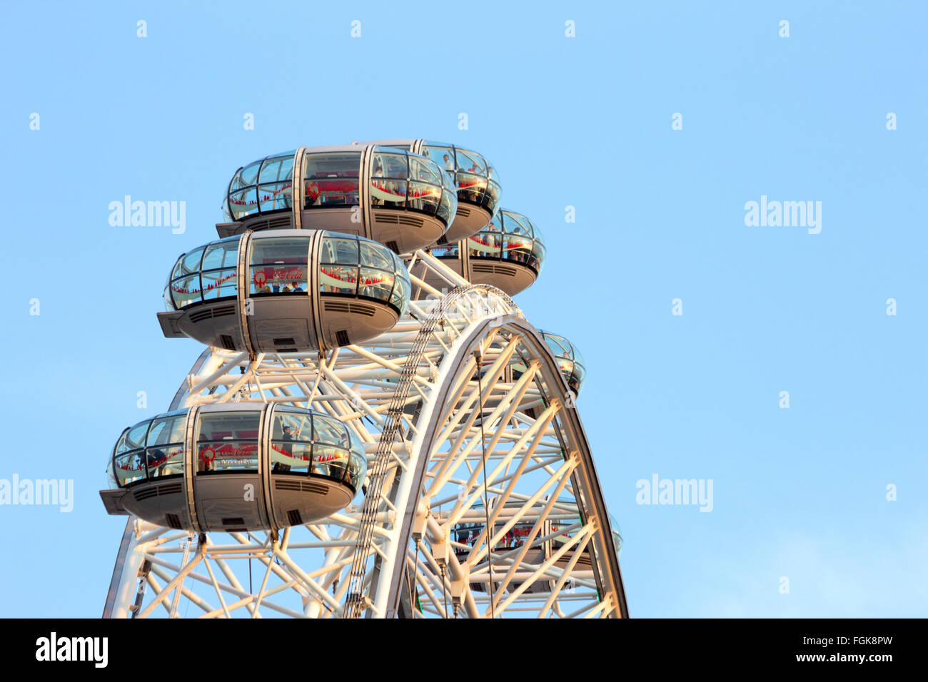 Millennium wheel gondola ferris wheel big wheel pod hi-res stock ...