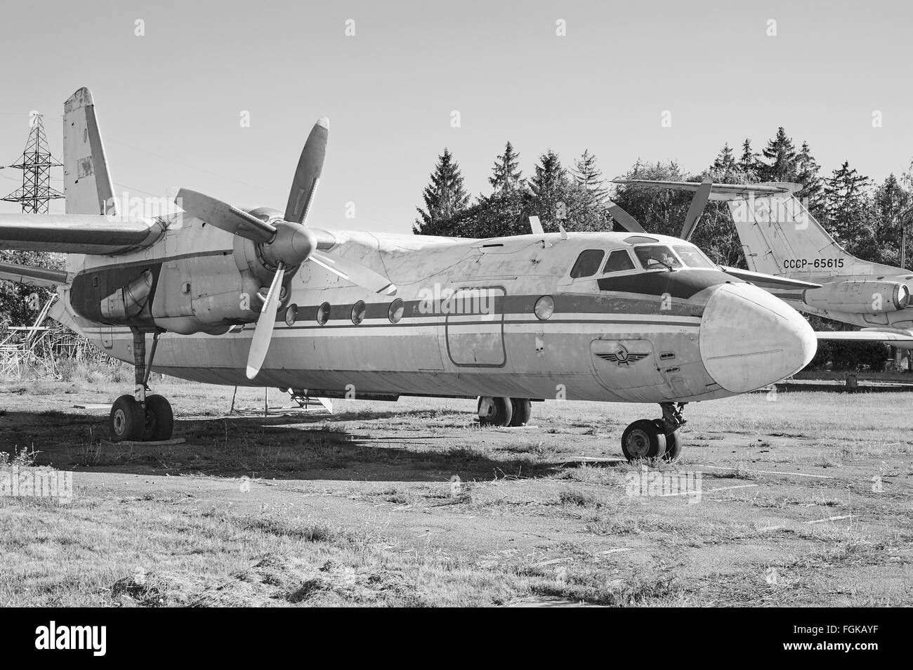 Antonov an 24 aircraft hi-res stock photography and images - Alamy