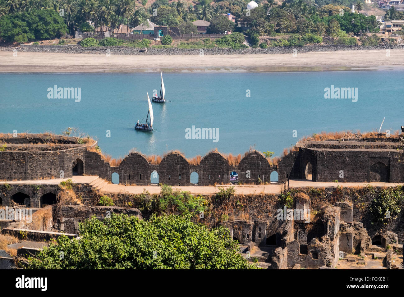 Janjira fort near Murud in Maharashtra state, India Stock Photo - Alamy