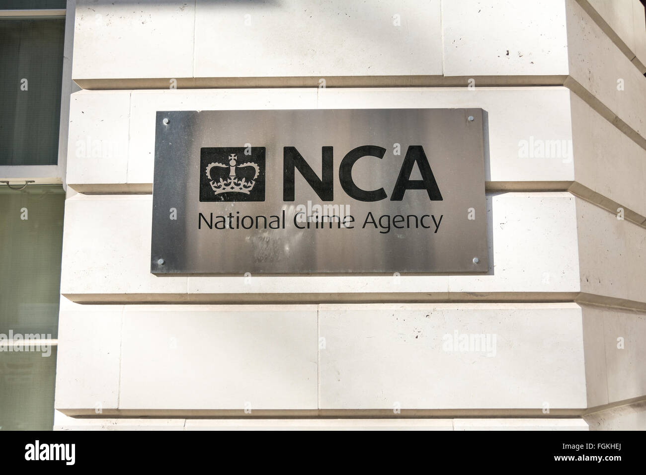 National crime agency (nca) logo hi-res stock photography and images ...