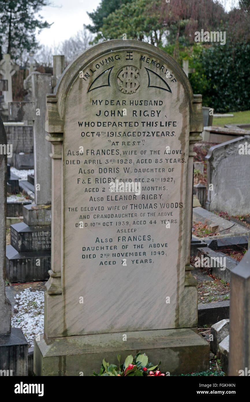 The grave of Eleanor Rigby in St Peter's Church cemetery, Woolton ...