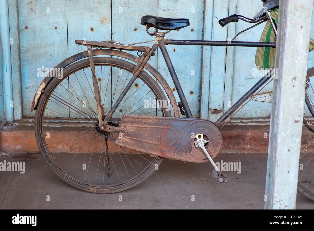 Old indian bicycle hi-res stock photography and images - Alamy