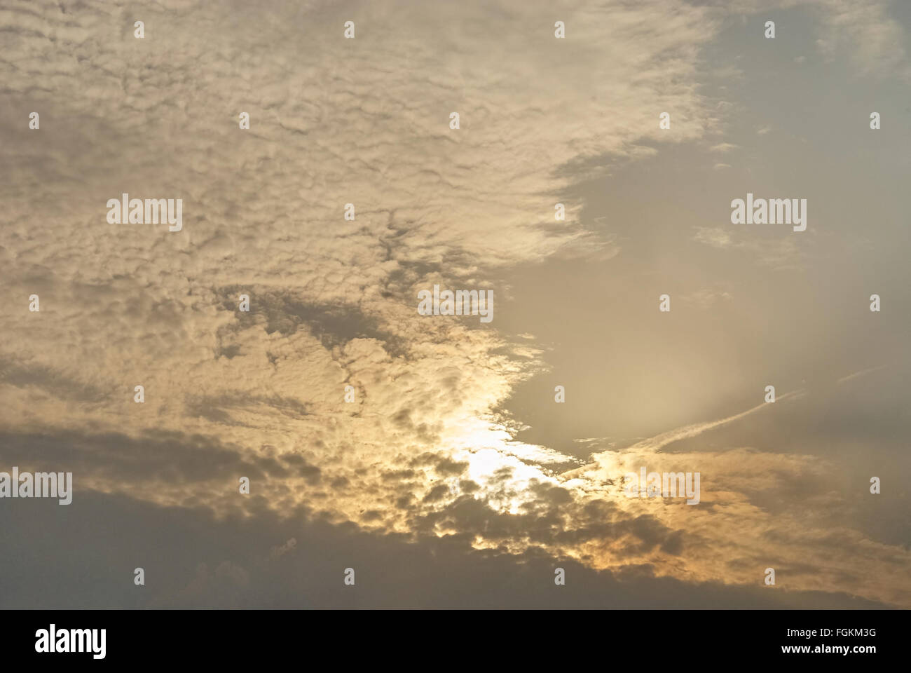 Gold clouds texture hi-res stock photography and images - Alamy
