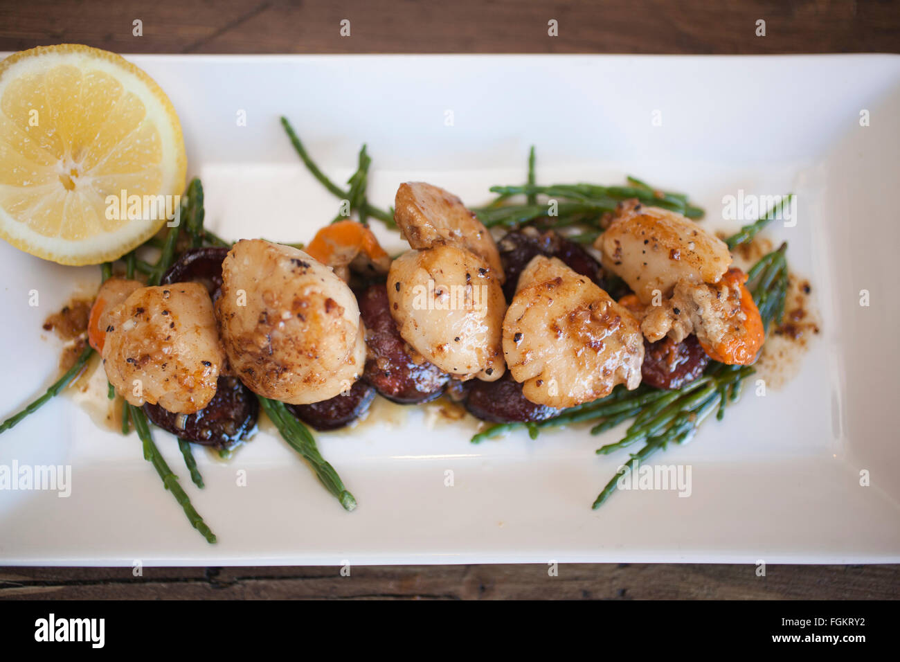 Scallops and chips hi-res stock photography and images - Alamy