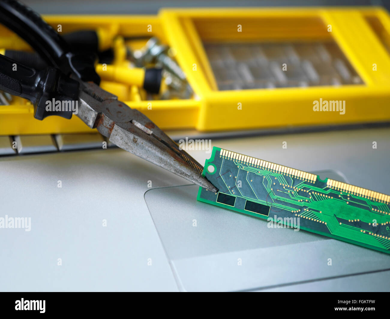 Computer repair tools hi-res stock photography and images - Alamy