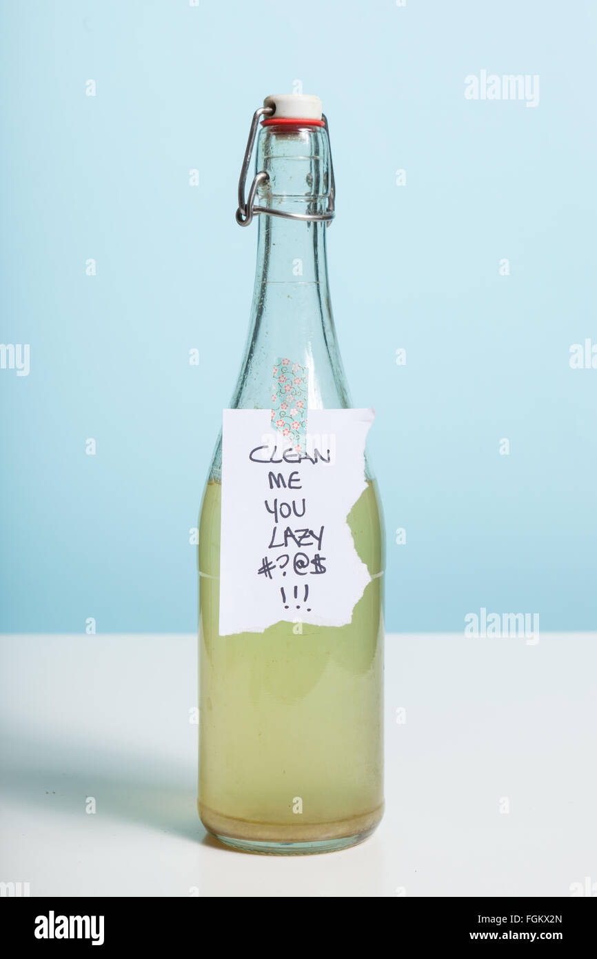 Passive aggressive post it note hi-res stock photography and images - Alamy