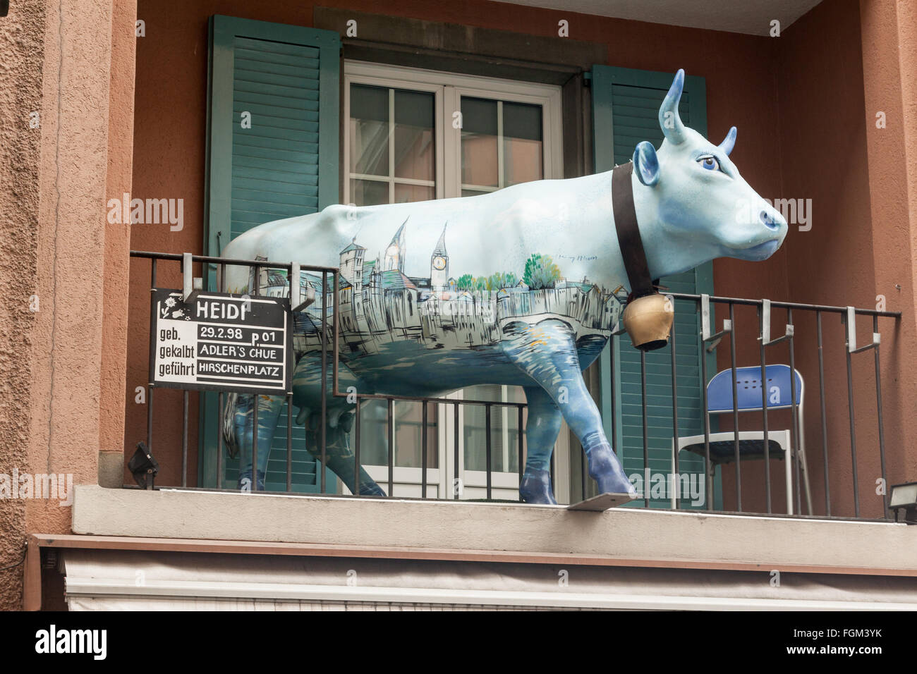 Sculpture cow switzerland hi-res stock photography and images - Alamy