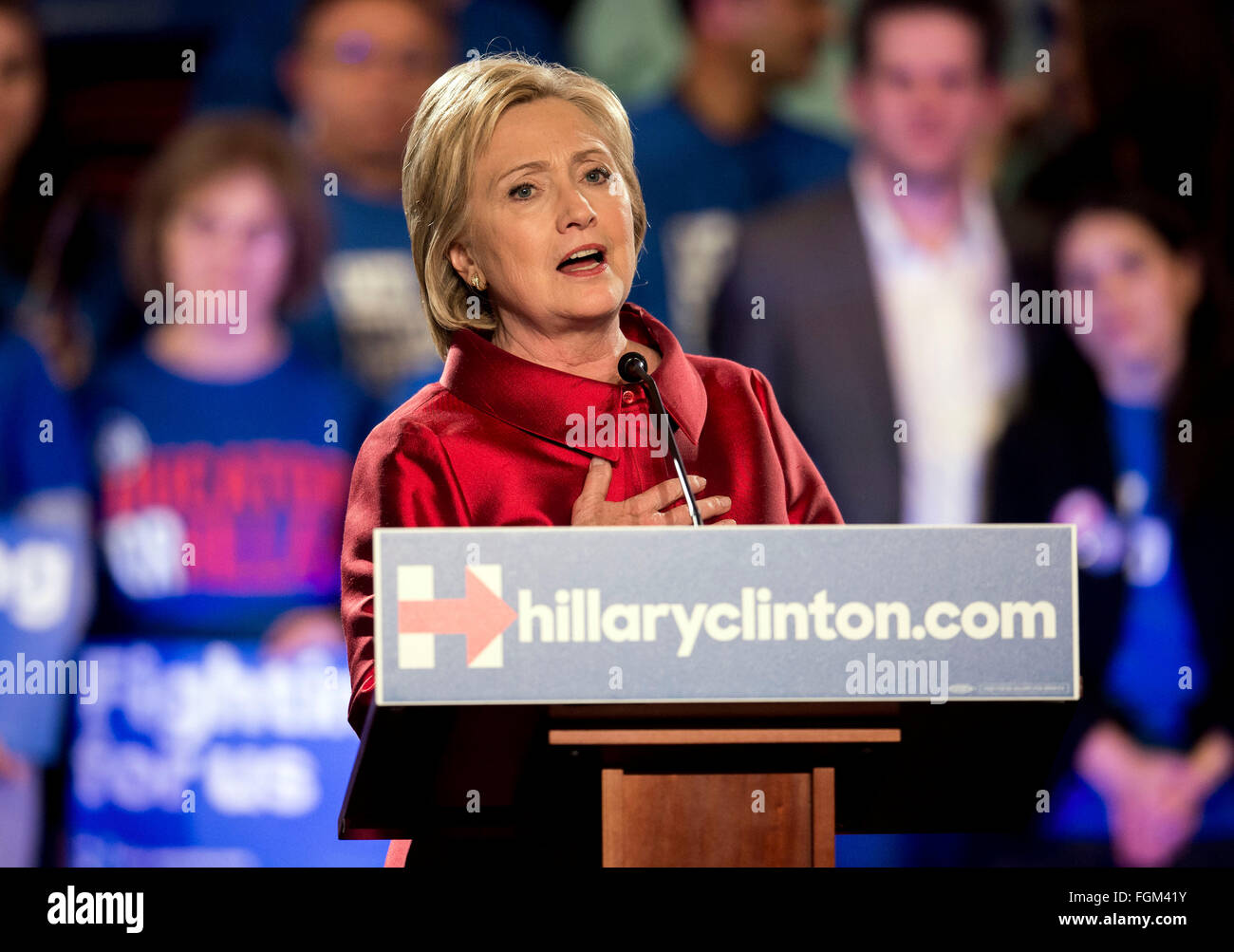 Hillary clinton 2016 vegas hi-res stock photography and images - Alamy
