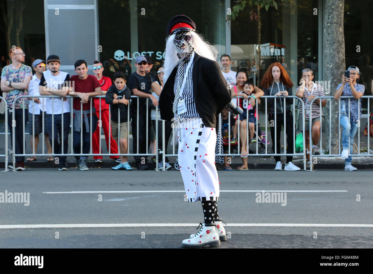 Auckland, New Zealand, 20th February, 2016. Entertainer from Pride ...