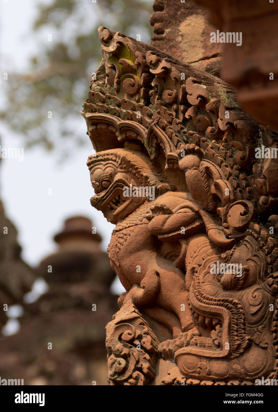 Angkor wat demon relief cambodia hi-res stock photography and images ...