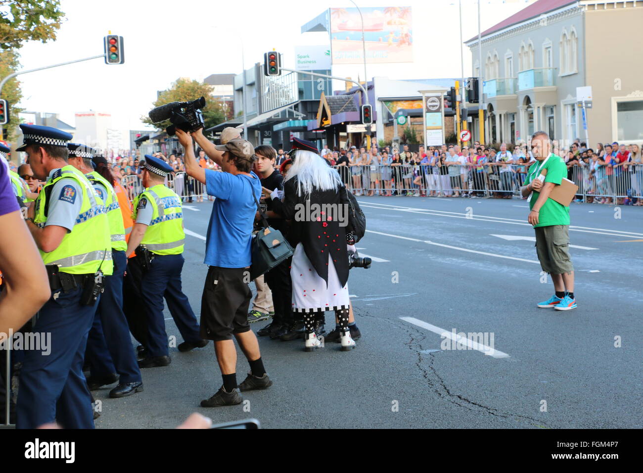 Auckland, New Zealand, 20th February, 2016. Police holding back ...