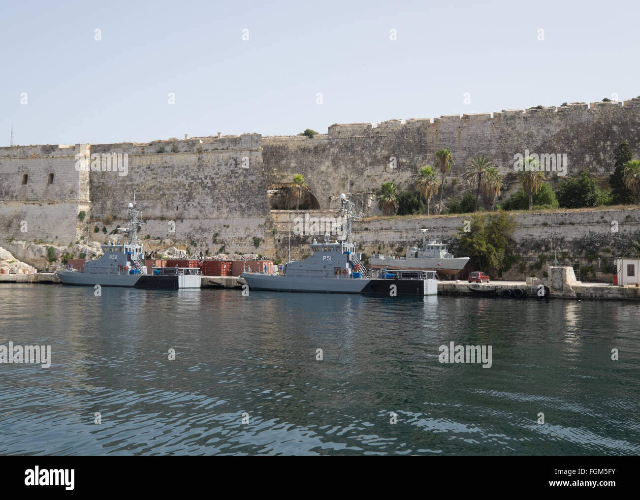 Maltese navy vessels hi-res stock photography and images - Alamy