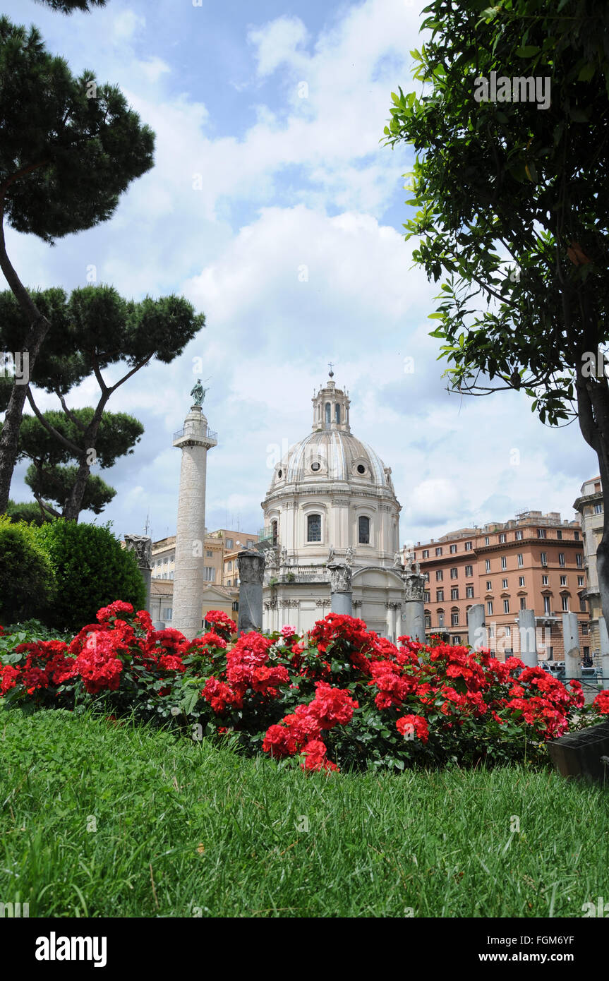 Colonna garden rome hi-res stock photography and images - Alamy