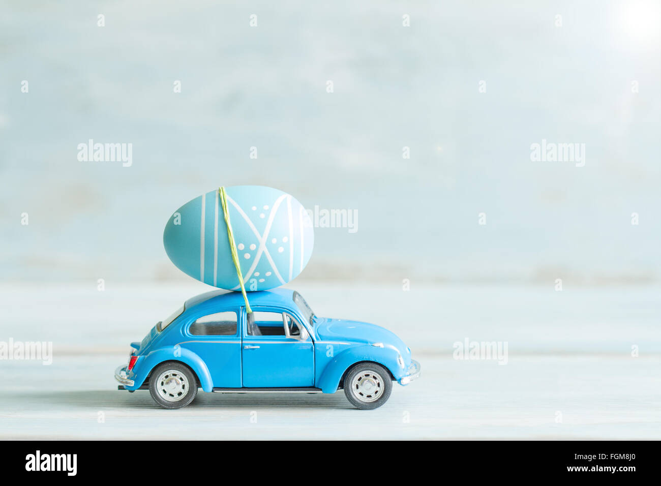Car easter egg hi-res stock photography and images - Alamy