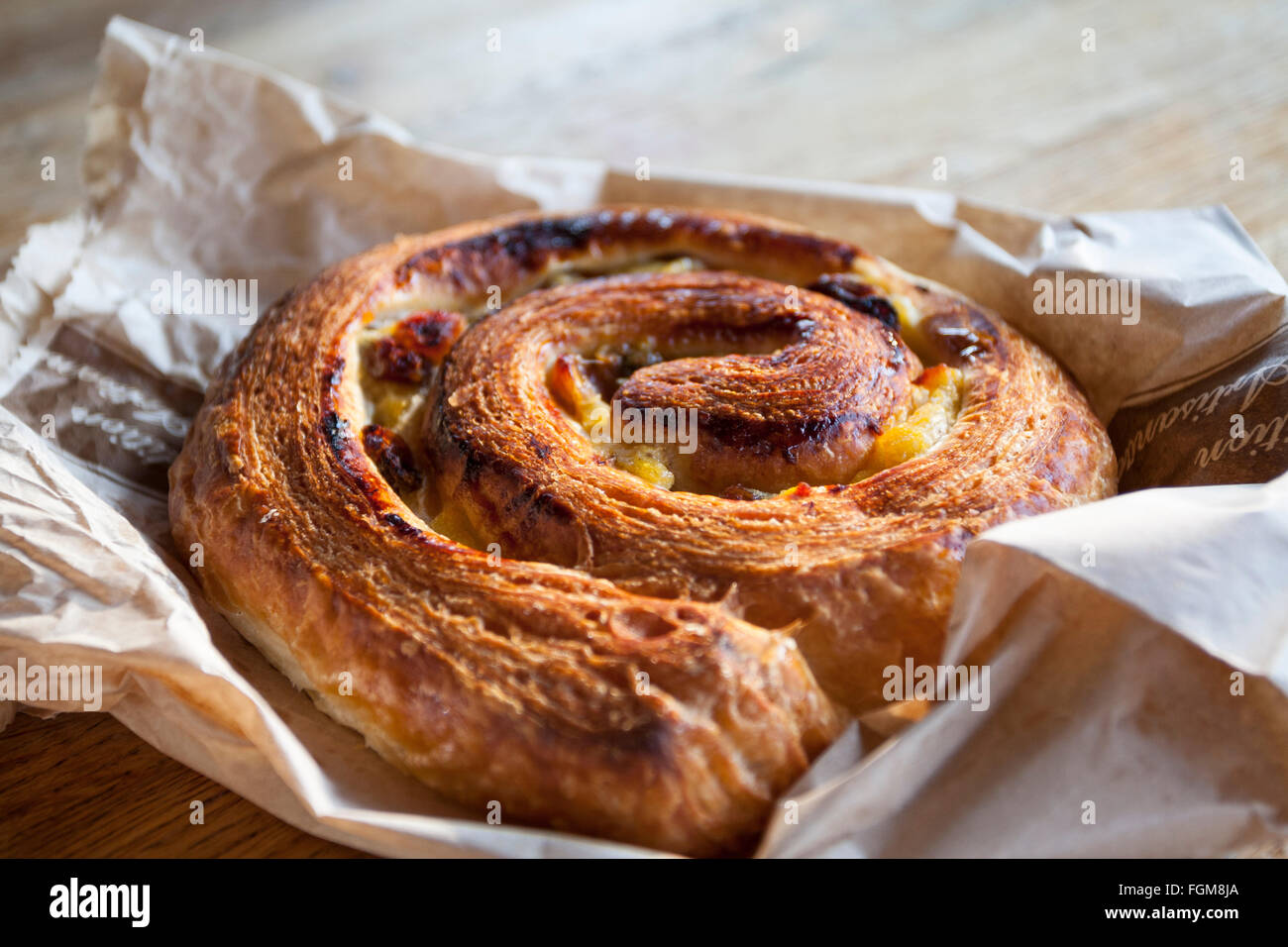 Pain paper hi-res stock photography and images - Alamy