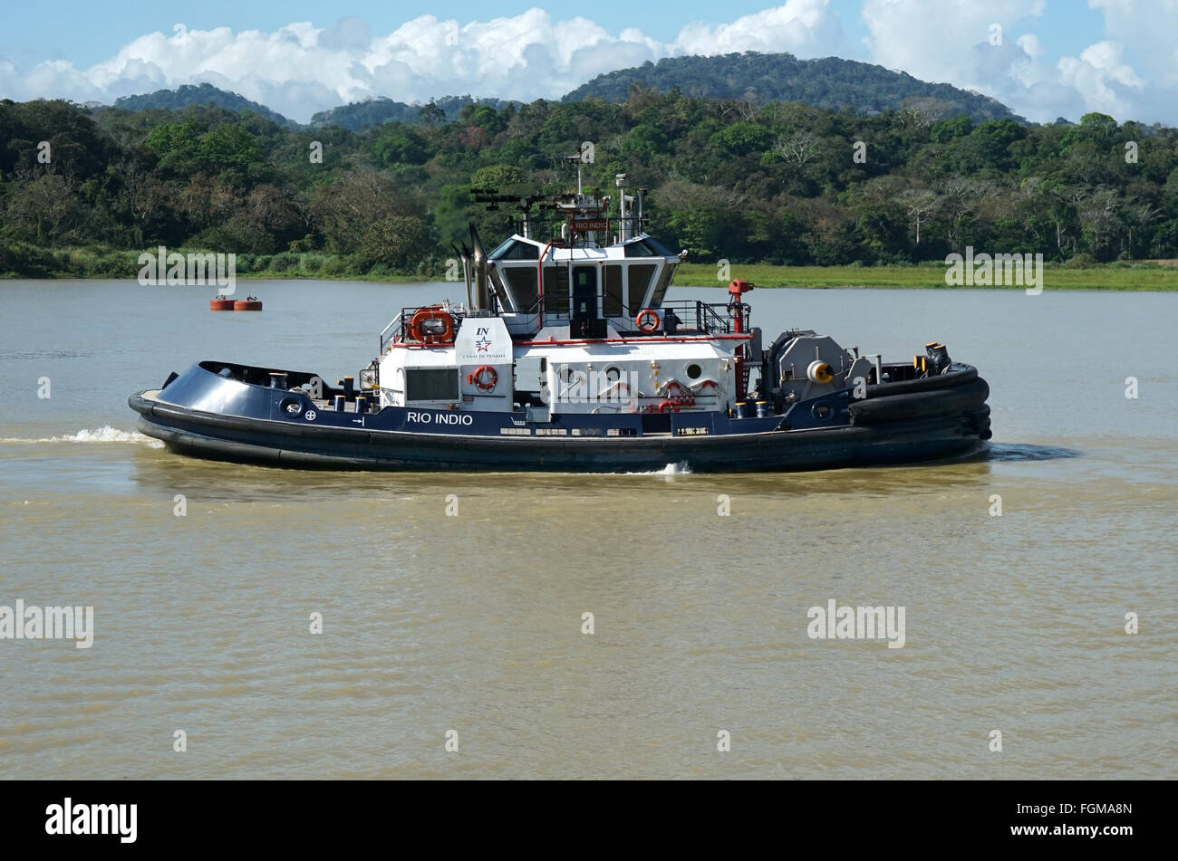 Pilot ship at the panama canal near gamboa Stock Photo - Alamy