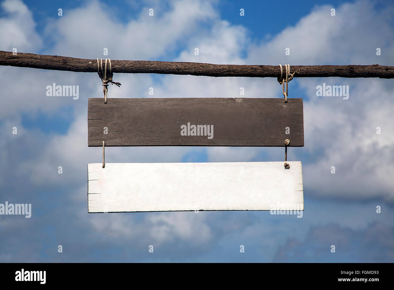 Empty signs hi-res stock photography and images - Alamy