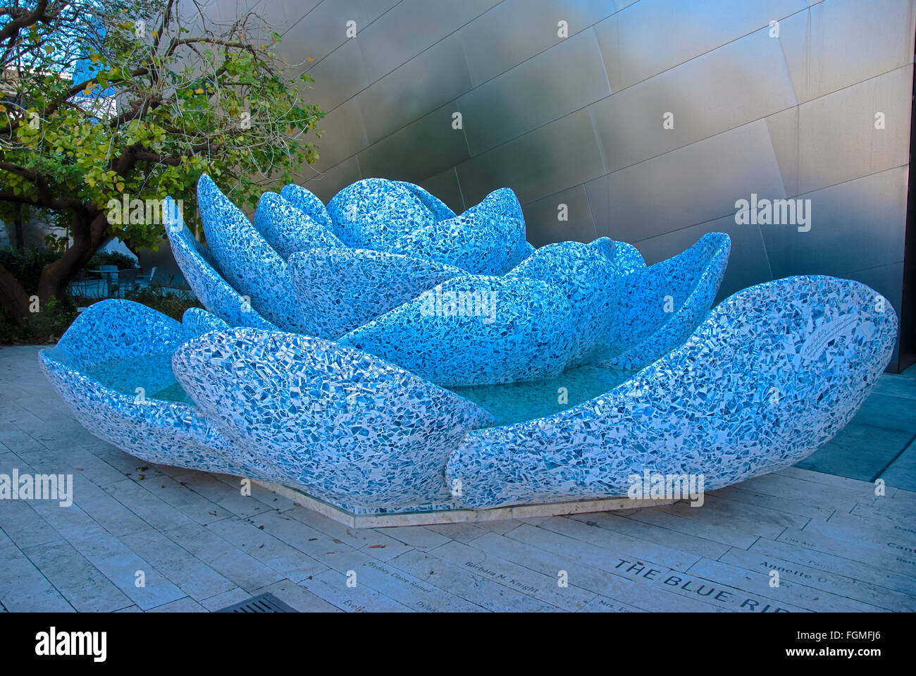 Disney street frank gehry hi-res stock photography and images - Alamy
