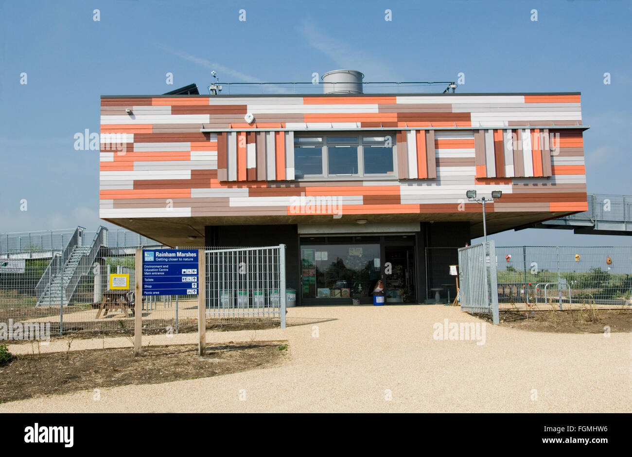 U.K.ESSEX; PURFLEET, RAINHAM MARSHES RSPB VISITOR CENTRE Stock Photo ...