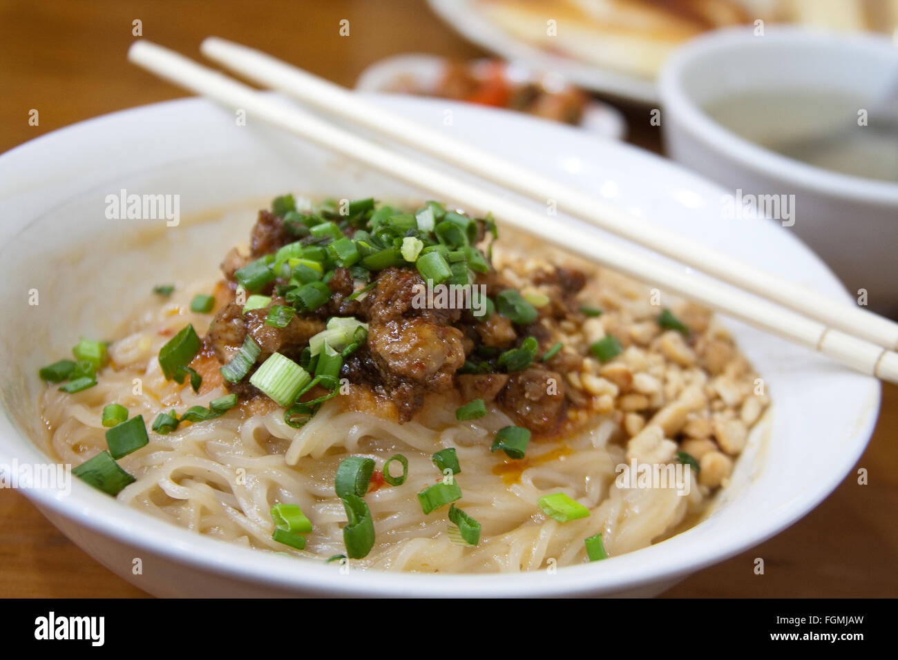 Asian noodle hi-res stock photography and images - Alamy