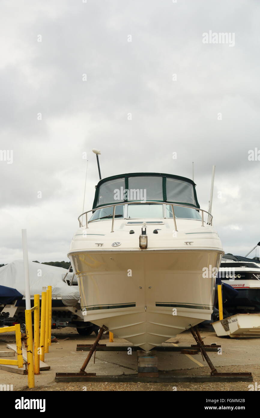 Small boat yard hi-res stock photography and images - Alamy