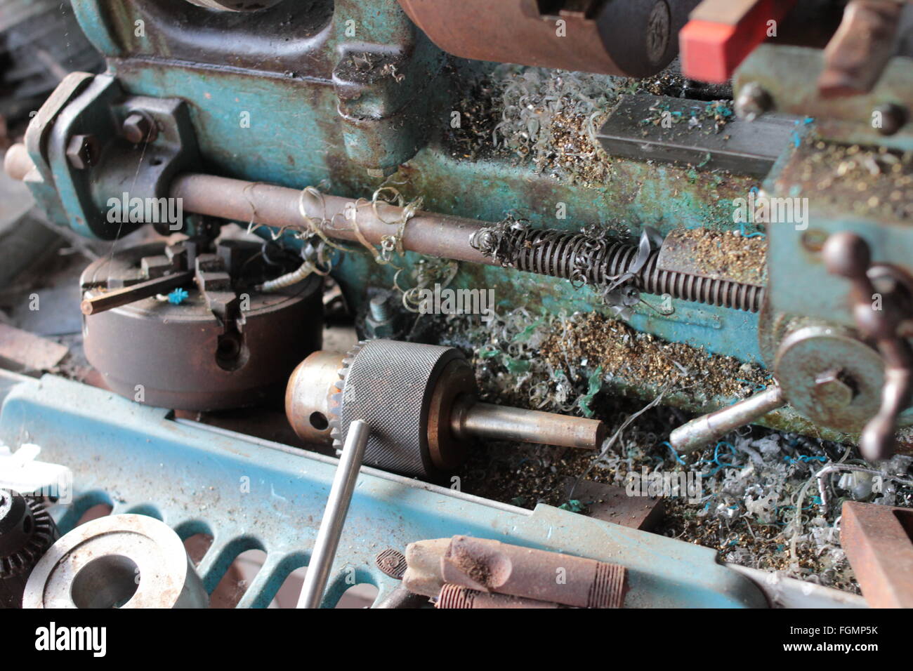 Working lathe and chuck Stock Photo - Alamy