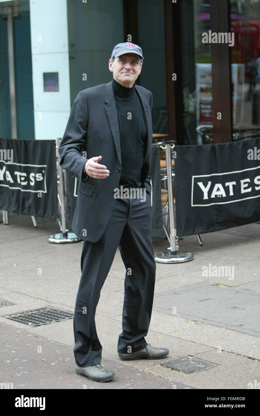 James Taylor Taking a Stroll in London (credit image © Jack Ludlam ...