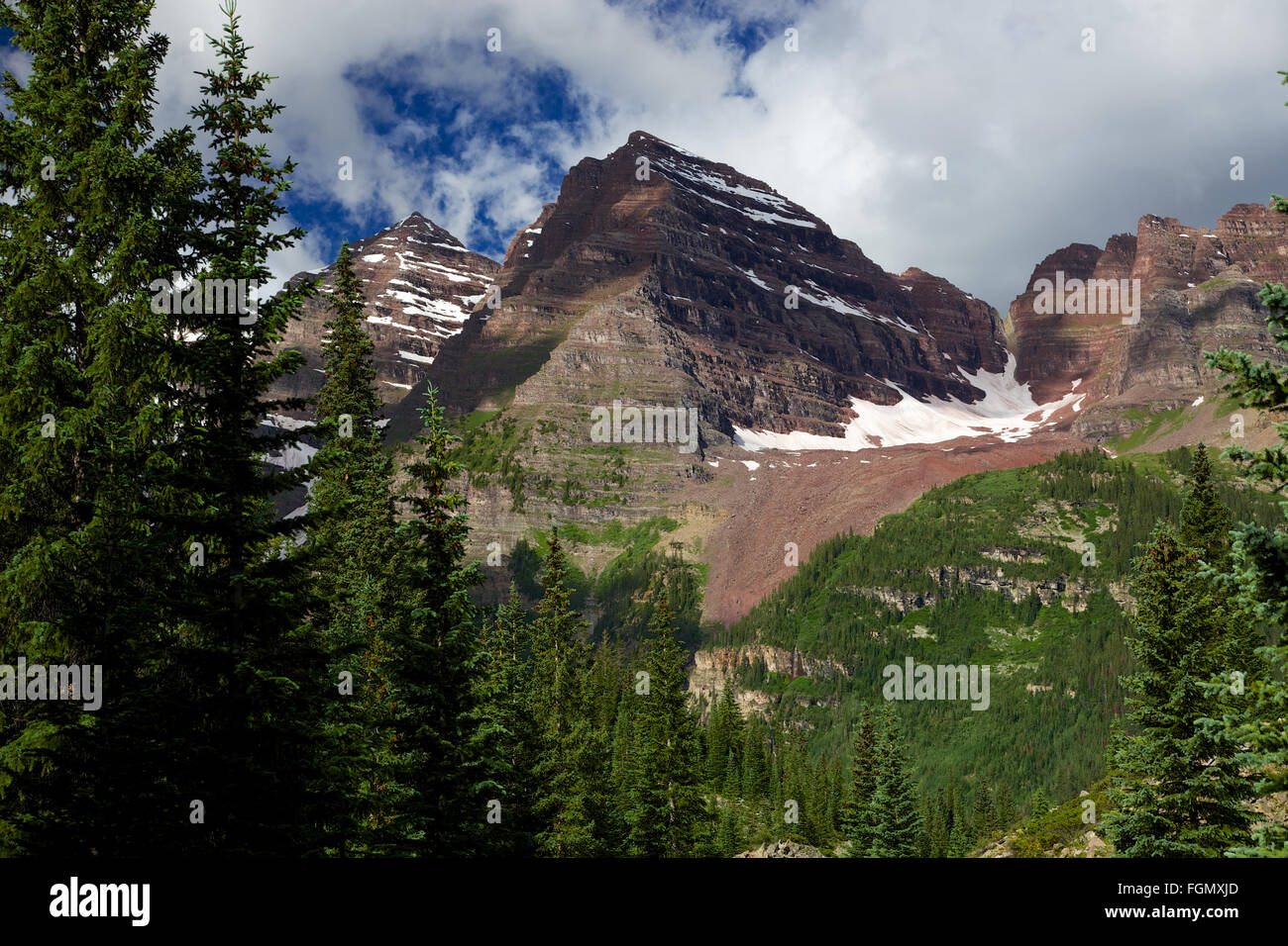 Maroon peak hi-res stock photography and images - Alamy