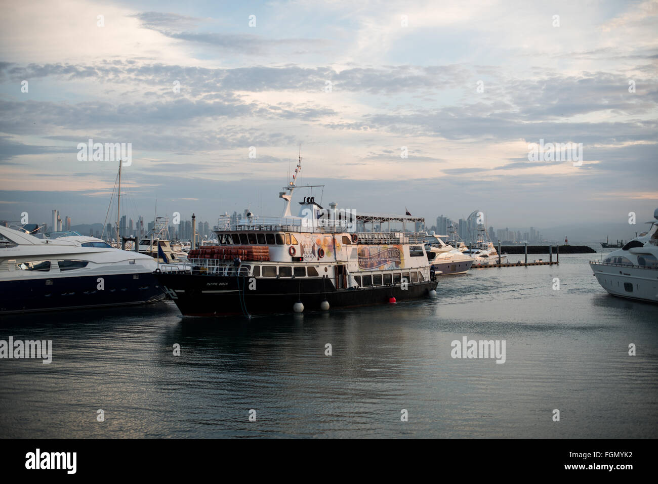PANAMA CANAL, Panama--The Panama Queen, a tourist passenger vessel that ...