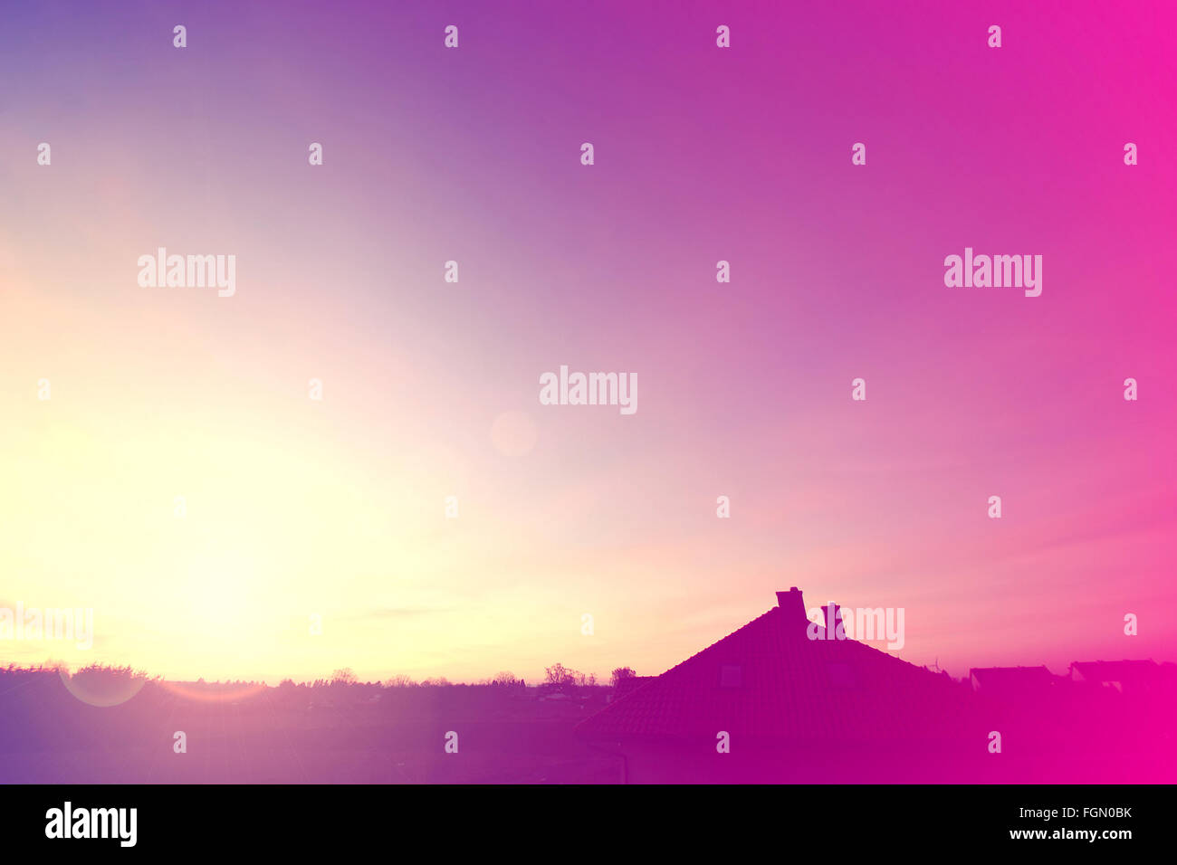 Vintage sunrise landscape hi-res stock photography and images - Alamy