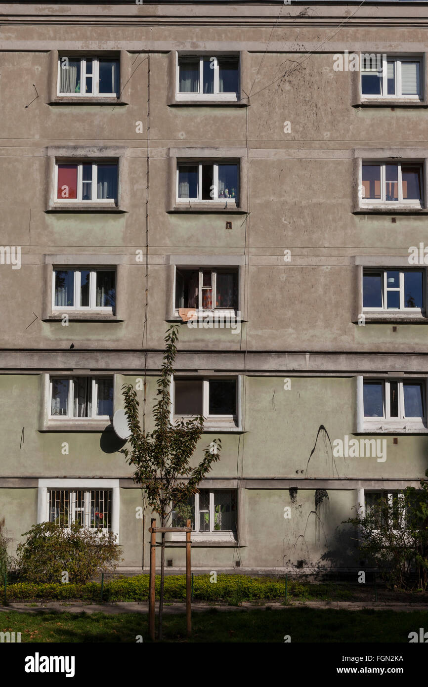 Blocks of communist flats hi-res stock photography and images - Alamy