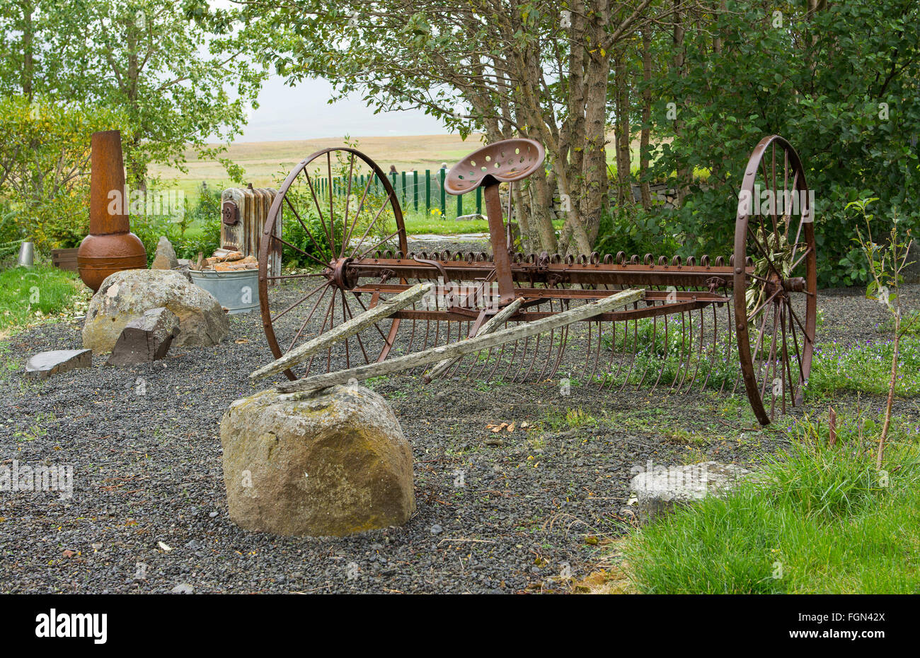 Old farm tools hi-res stock photography and images - Alamy