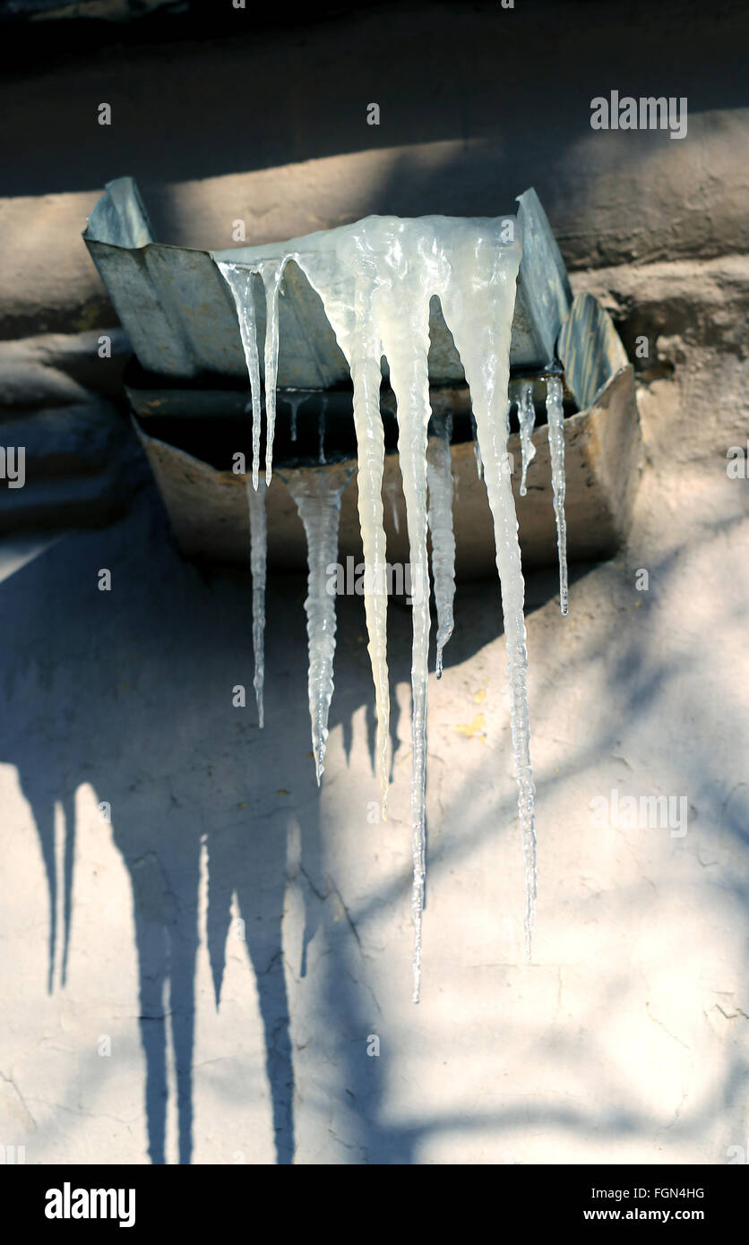 Beautiful picture transparent icicle hi-res stock photography and ...