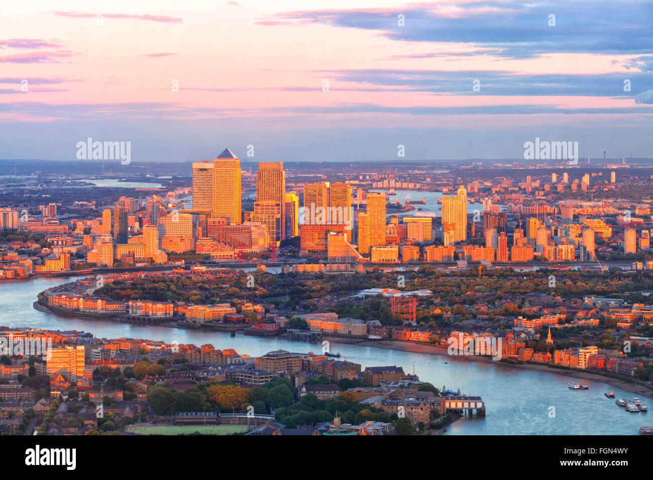 Aerial view of london docklands hi-res stock photography and images - Alamy