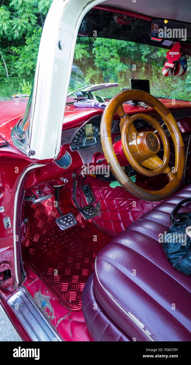 1955 pontiac hi-res stock photography and images - Alamy