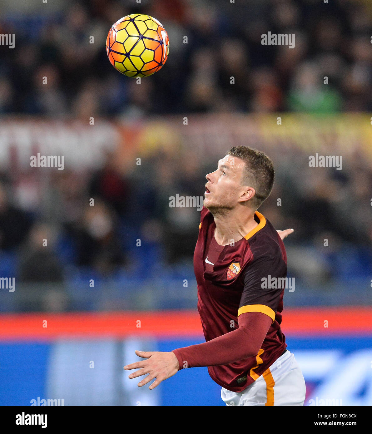 Edin dzeko roma hi-res stock photography and images - Alamy