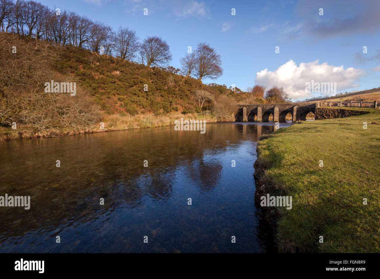 River Barle and Landacre Bridge on Exmoor on a sunny afternoon Stock ...