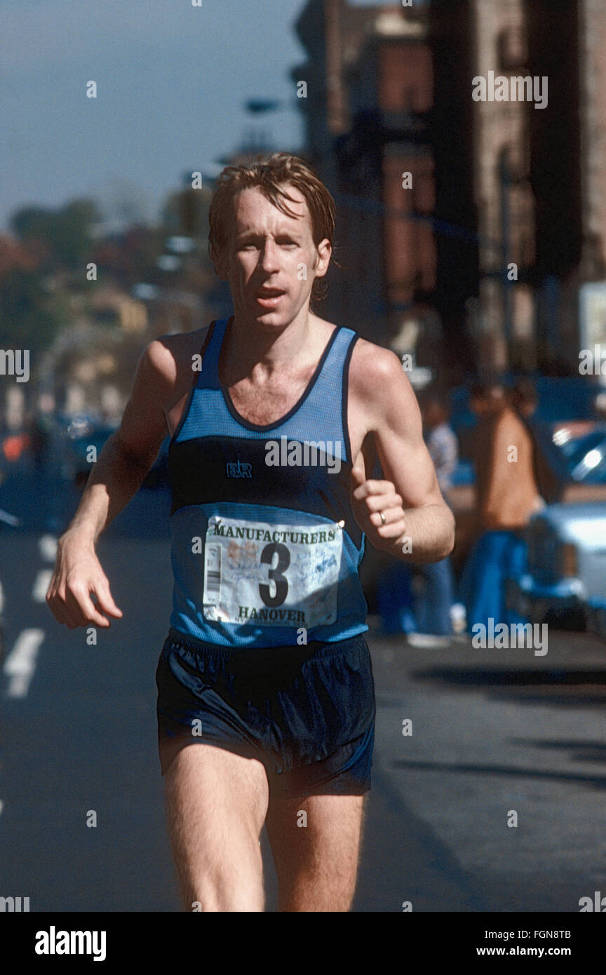 Bill Rodgers competing in the 1978 NYC Marathon Stock Photo - Alamy