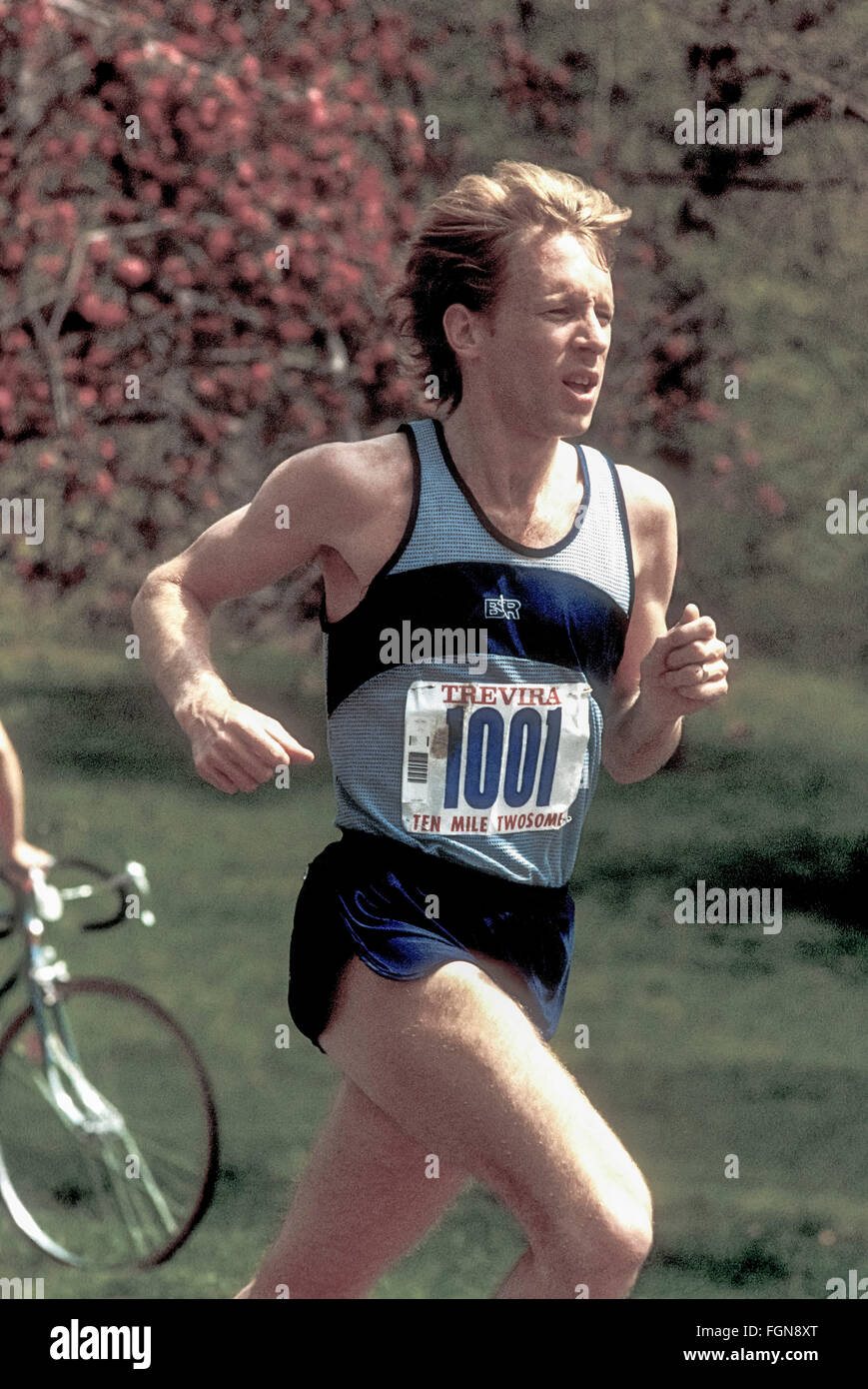 Runners competing in central park hi-res stock photography and images ...