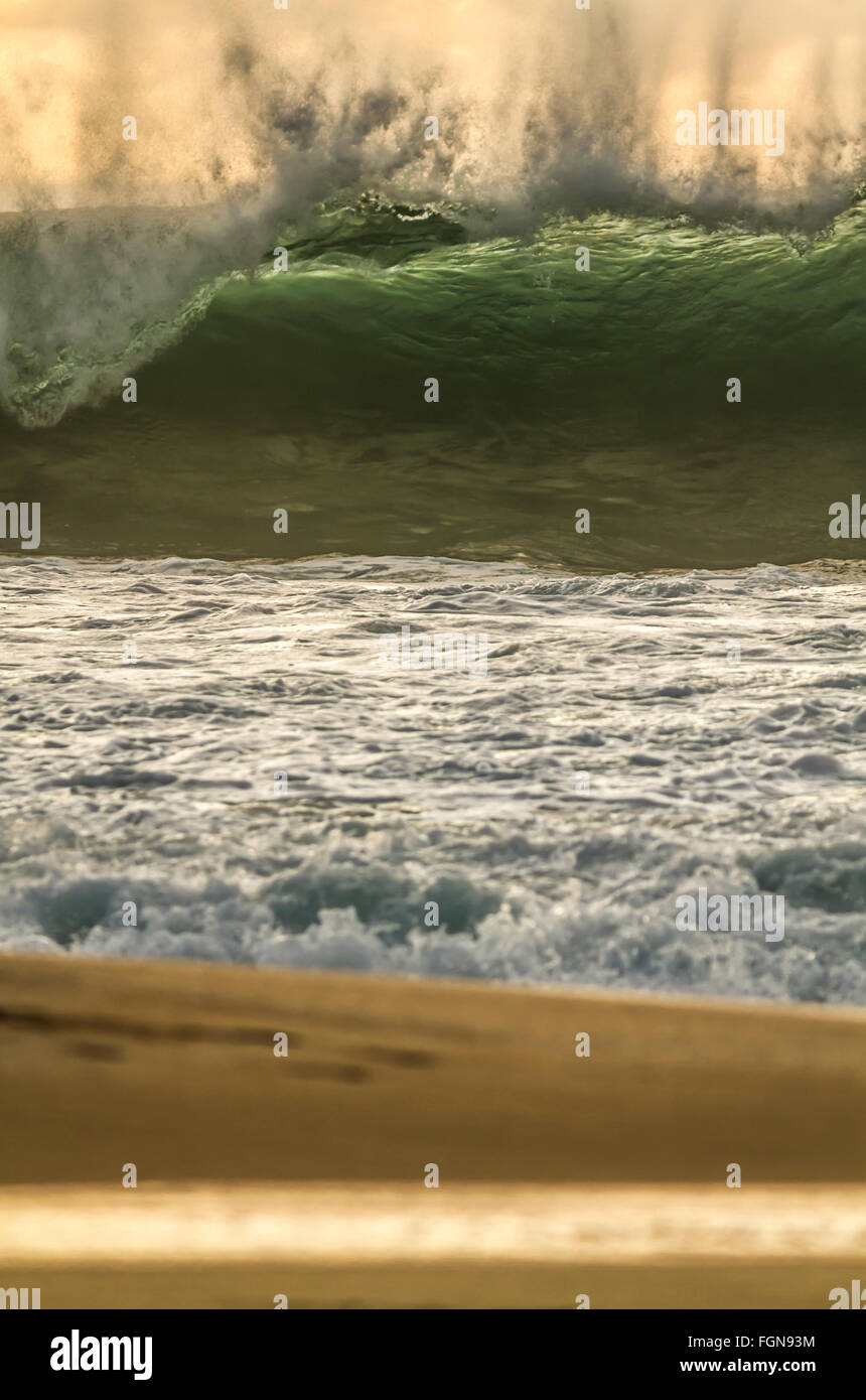 Big Banzai Pipeline in during sunset Stock Photo - Alamy