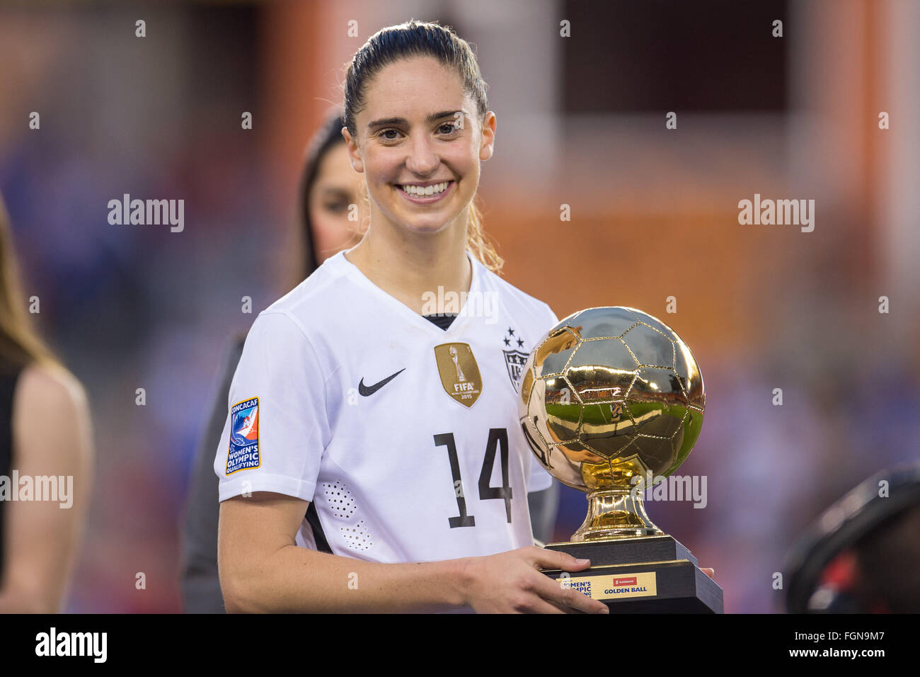 Best midfielder hi-res stock photography and images - Alamy