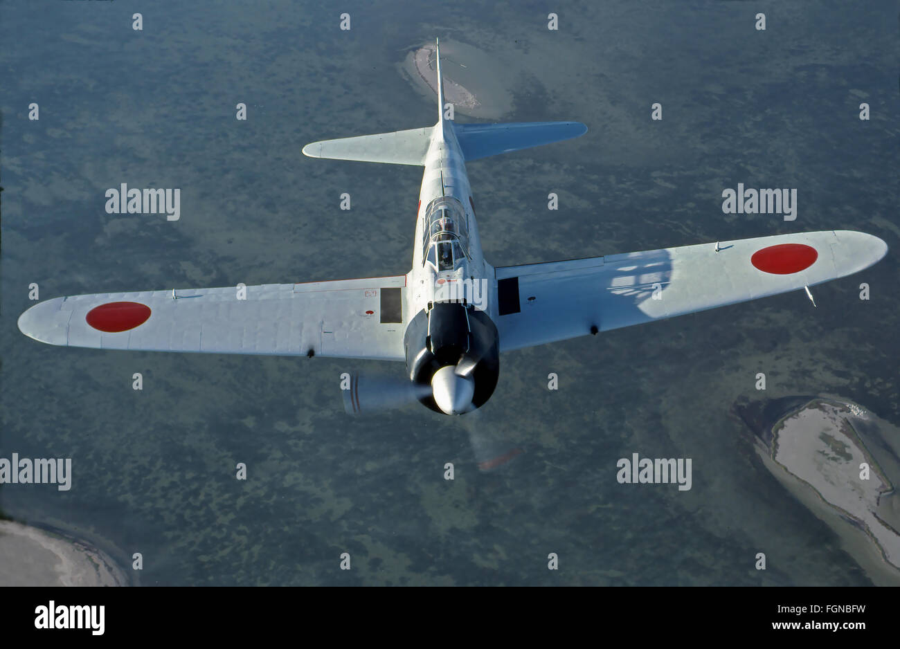 Wwii japanese zero fighter hi-res stock photography and images - Alamy