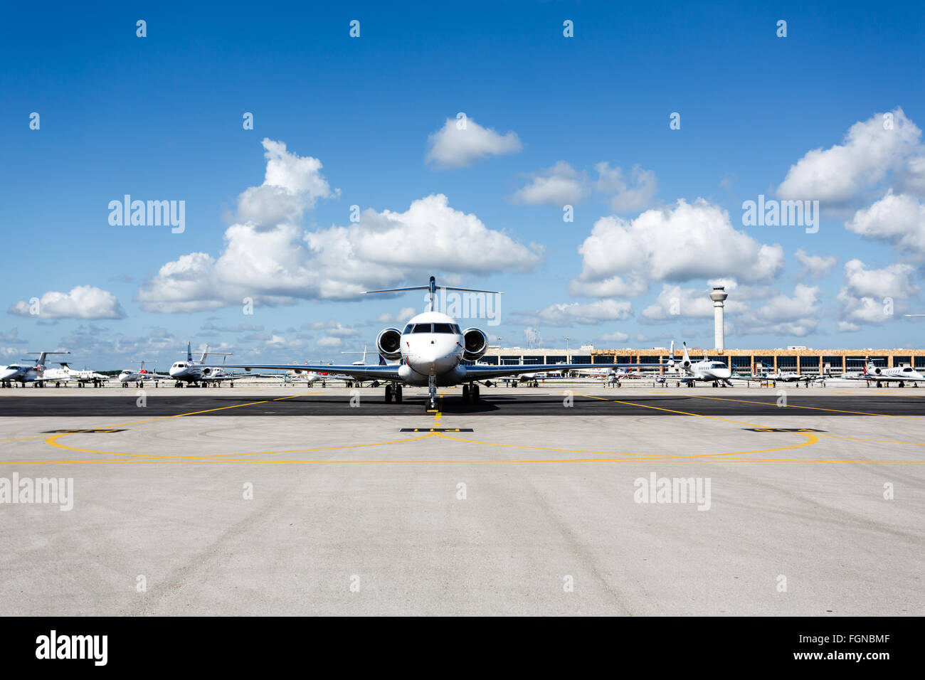 Undulating planes hi-res stock photography and images - Alamy